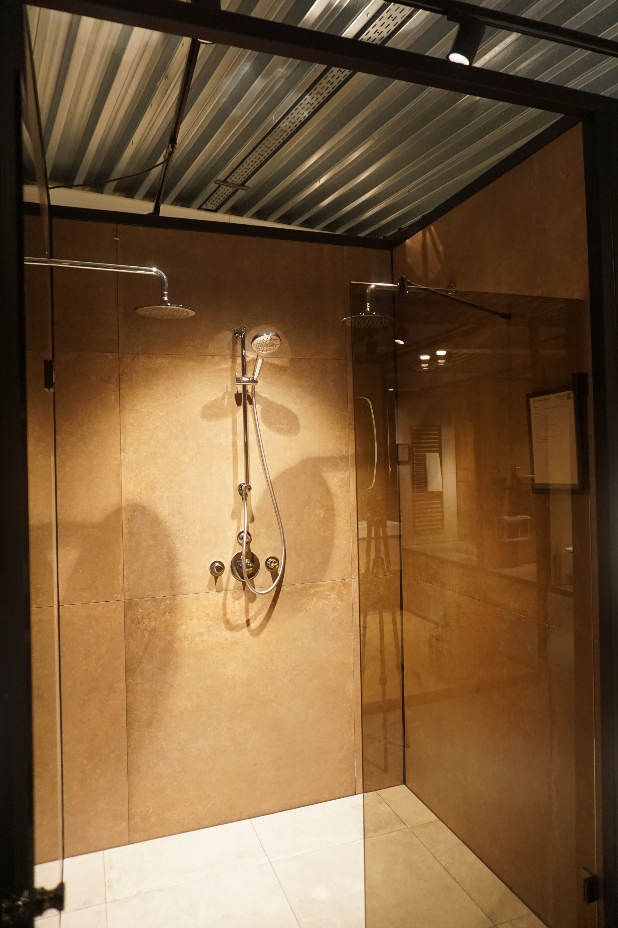 Showroom opstelling 8 | Badkamerxxl.be